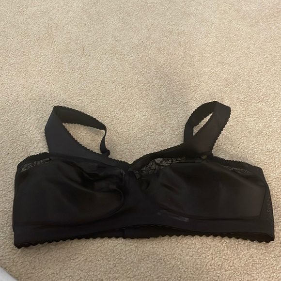 Glamorise | Intimates & Sleepwear | Glamorize 44c | Poshmark